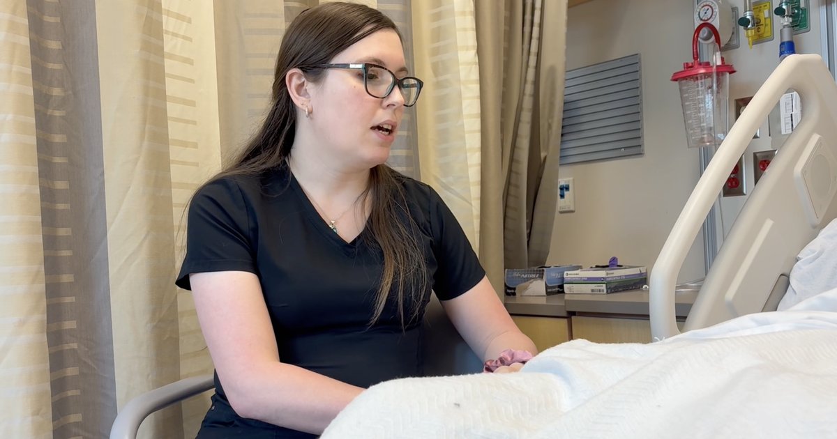 Commit to Sit: Improving Patient Experiences One Conversation at a Time | UNM HSC Newsroom